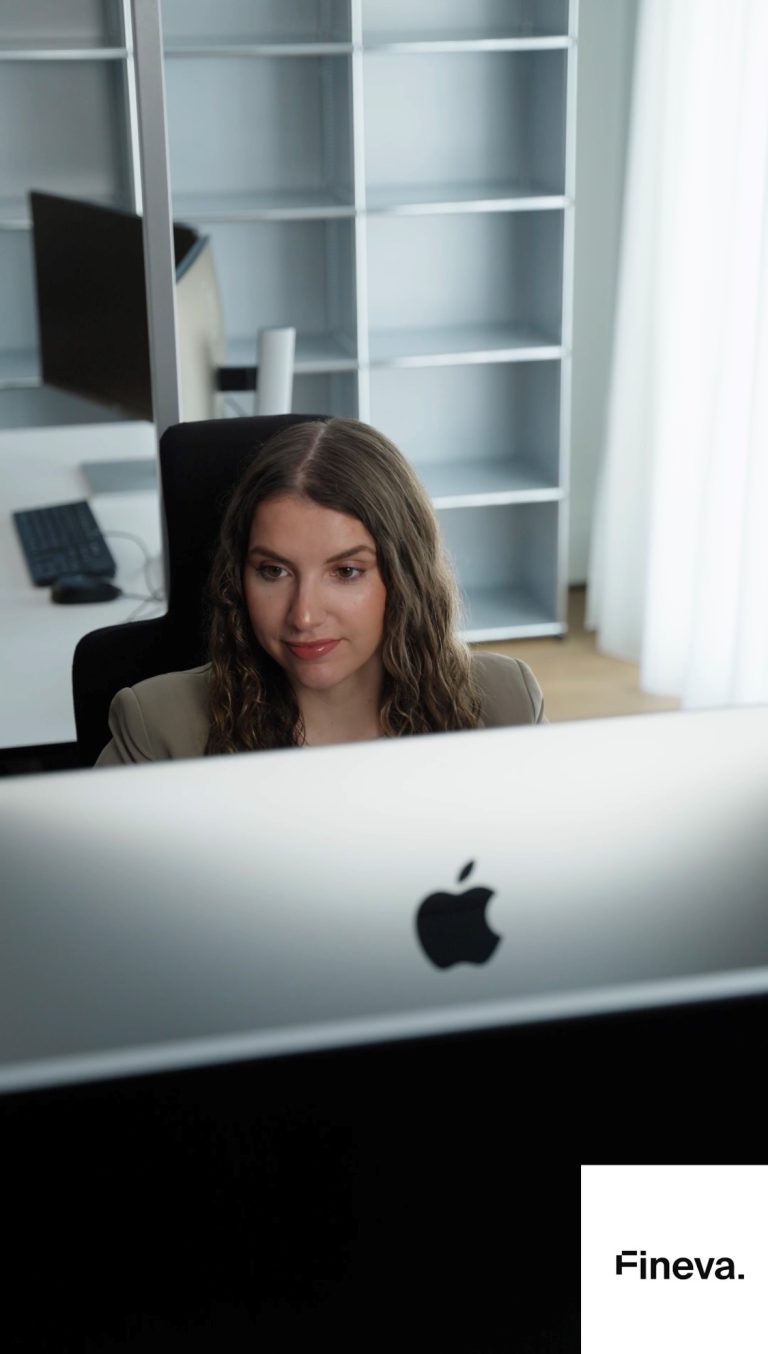 Ein Tag im Marketing: Zwischen Strategie, Storytelling und Gestaltung ...